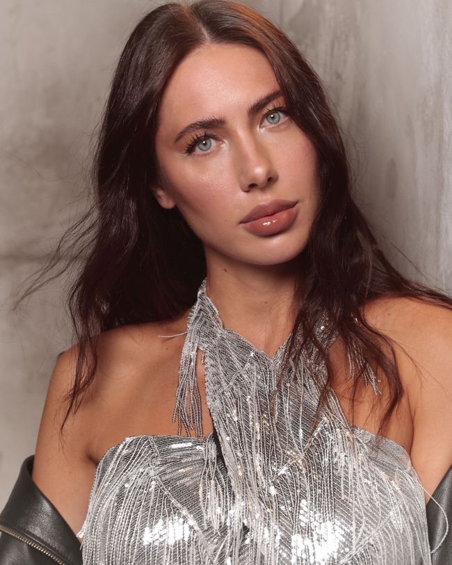 Elena Kosmina: Effortlessly Chic - grazia.rs